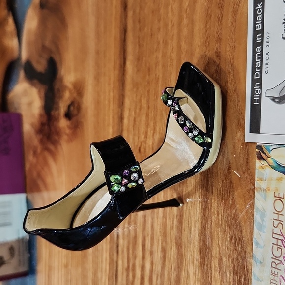 Just The Right Shoe Rare
